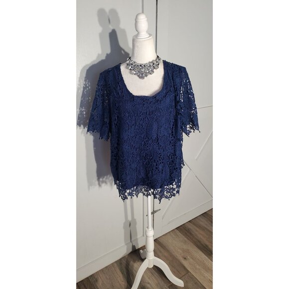 Simply Emma | Tops | Simply Emma Lace Blouse Short Sleeve Polyester ...